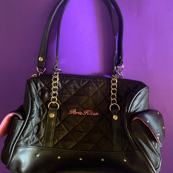 Paris Hilton | Bags | Paris Hilton Black Pink Purse Never Been Used ...